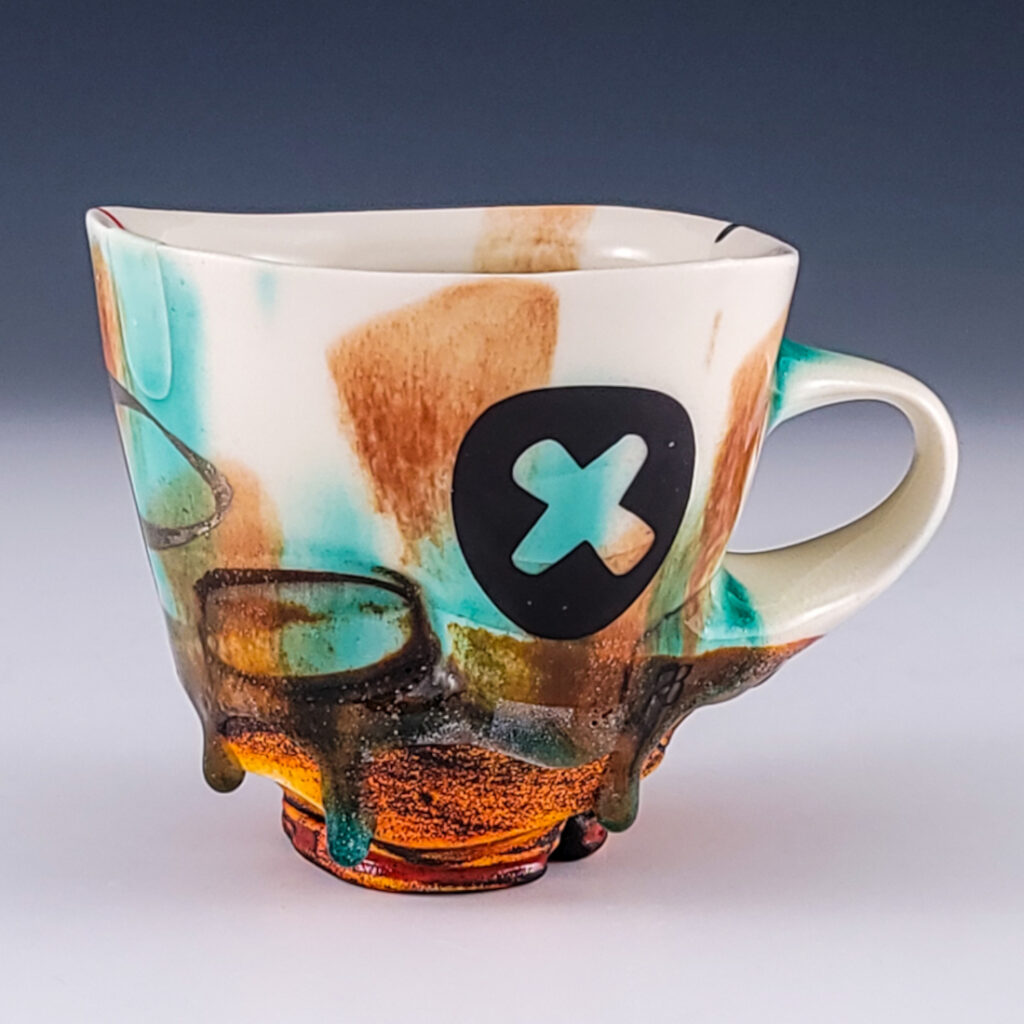 Artaxis.org: an evolving independent network of artists