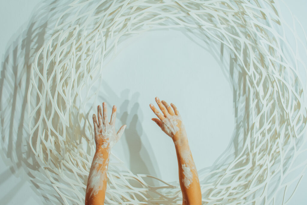 Isabelle Coppinger - Artaxis.org